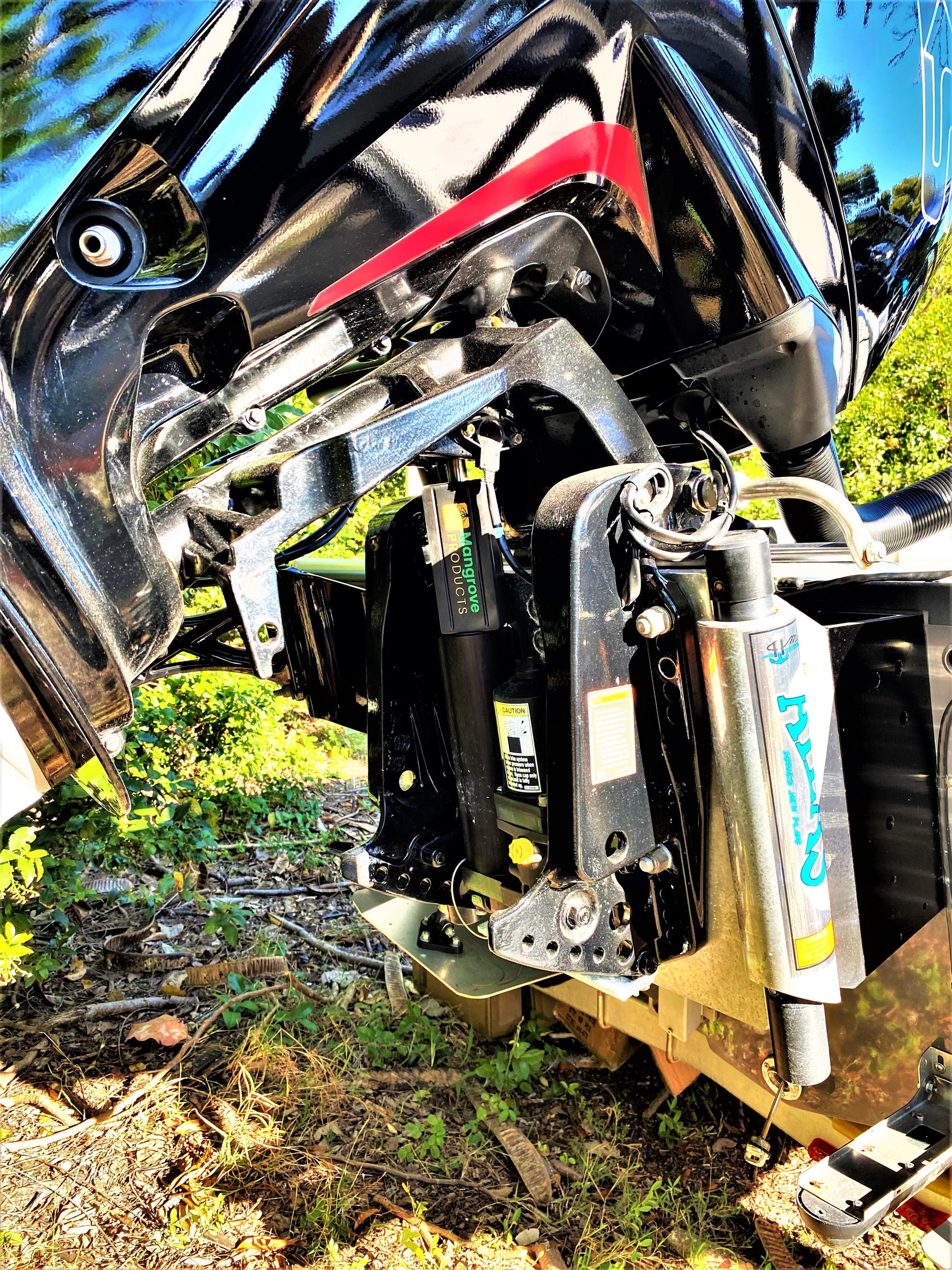 (Single-RAM) Transom Saver Wedge Universal Fit for Tilt and Trim Units ...