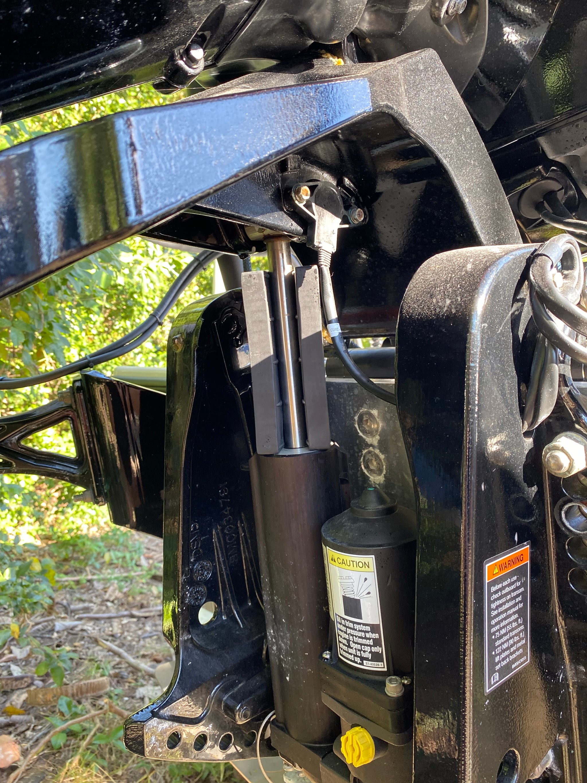 Transom Saver (Single-RAM) TS-Block (1-BLOCK)-GEN-2-Outboard Support ...